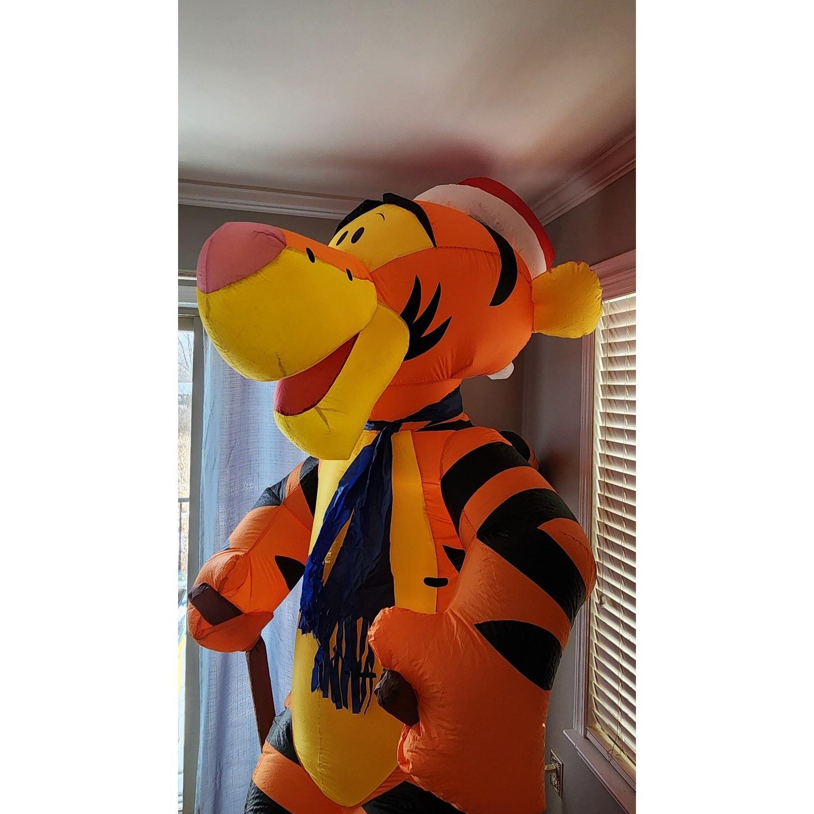 Disney Winnie the Pooh Tigger 7.5' Jumbo Christmas Inflatable Blow up ...