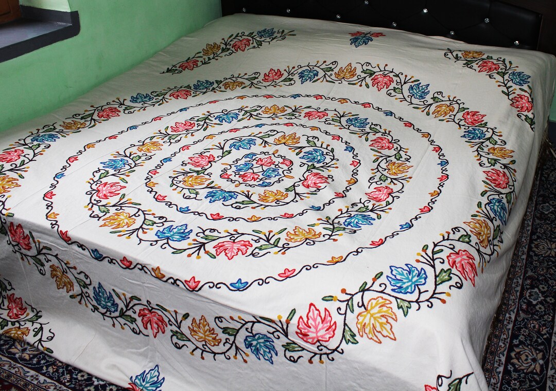 Crewel Bedspread | Hand Embroidered Crewel Handloom Cotton Bedcover ...