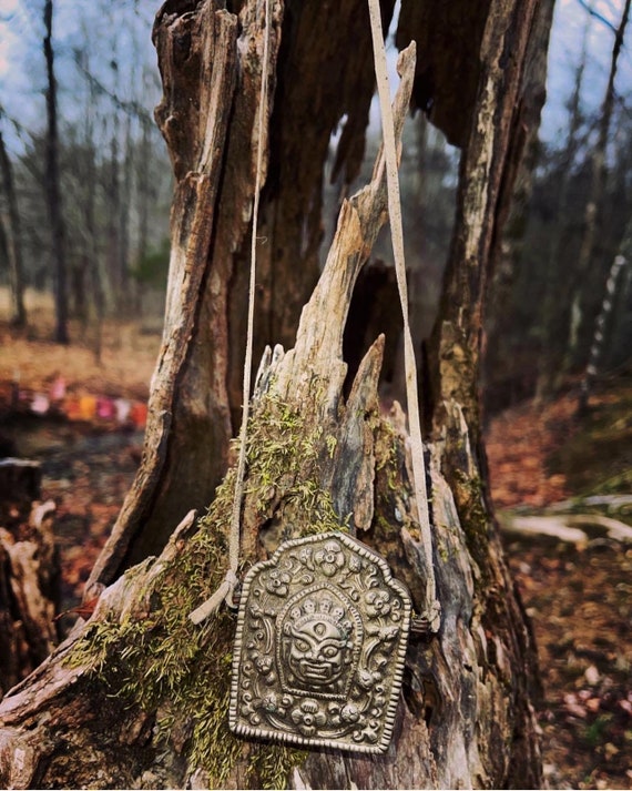 Antique Tibetan Copper Gau Prayer Box +gift - Gem