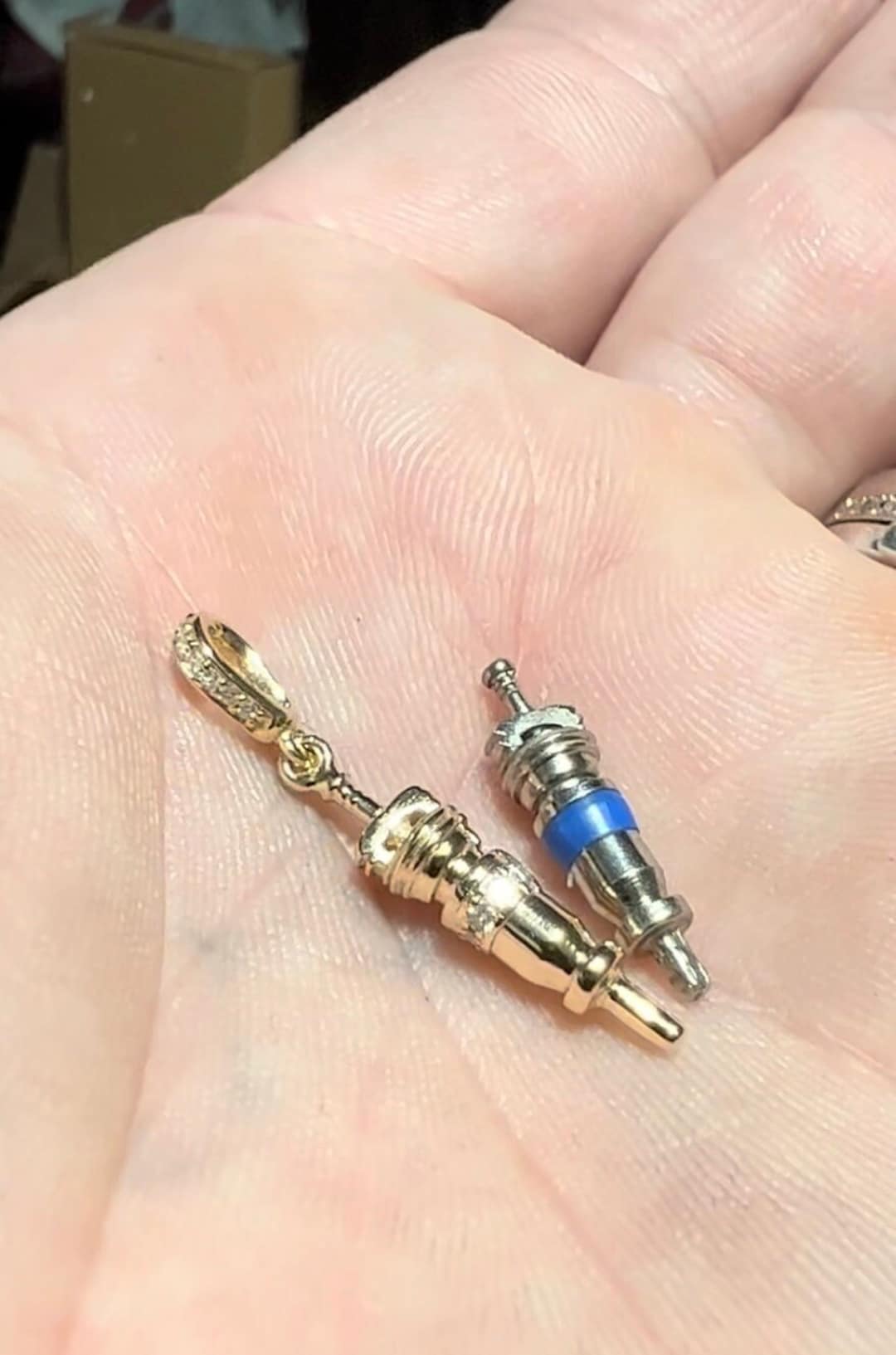 Handmade 14k Gold & Diamond Hvac Schrader Valve - Etsy