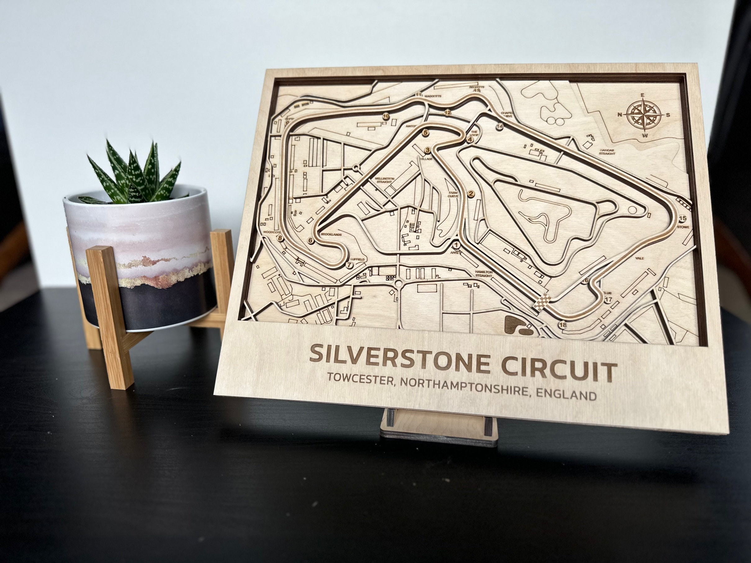 Silverstone Circuit Formula 1 Handmade Wooden Race Track Gift, F1 ...