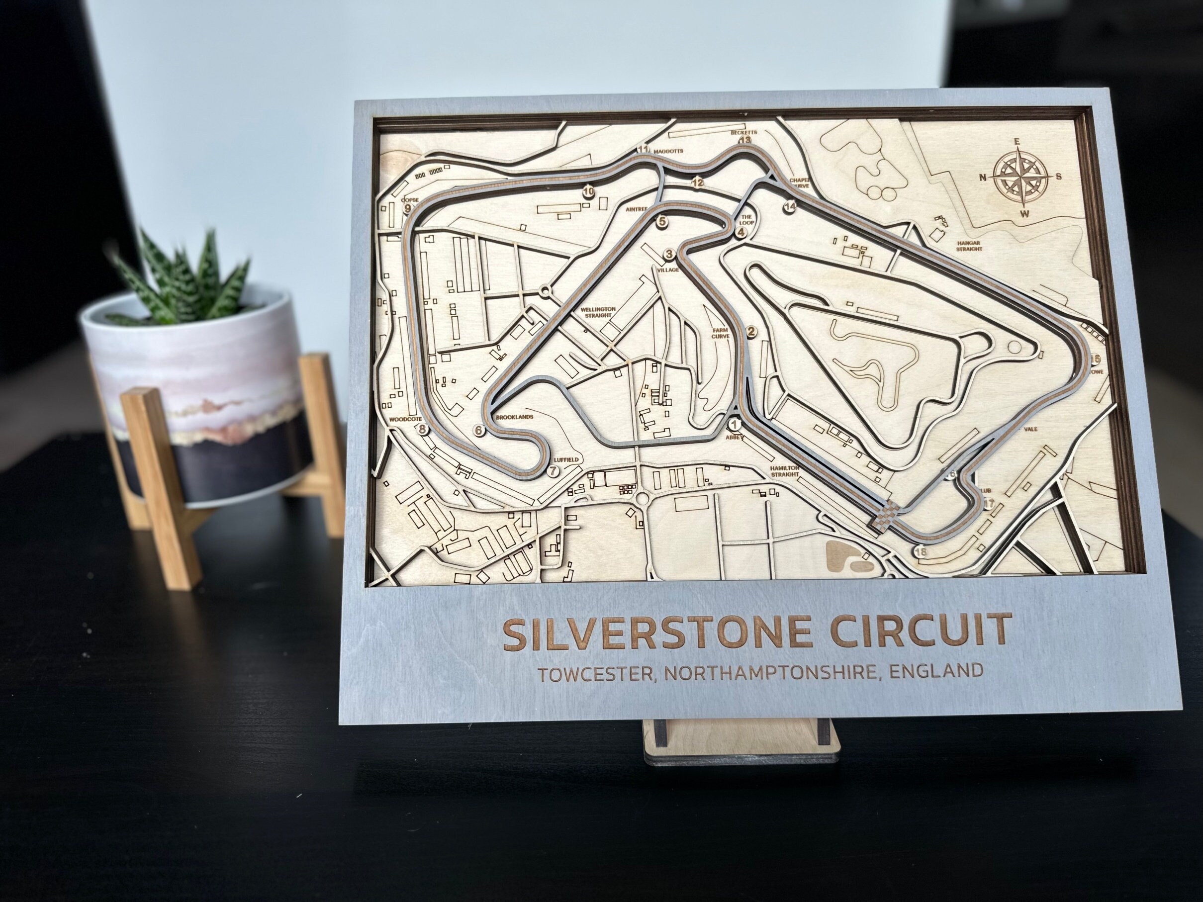 Silverstone Circuit Formula 1 Handmade Wooden Race Track Gift, F1 ...