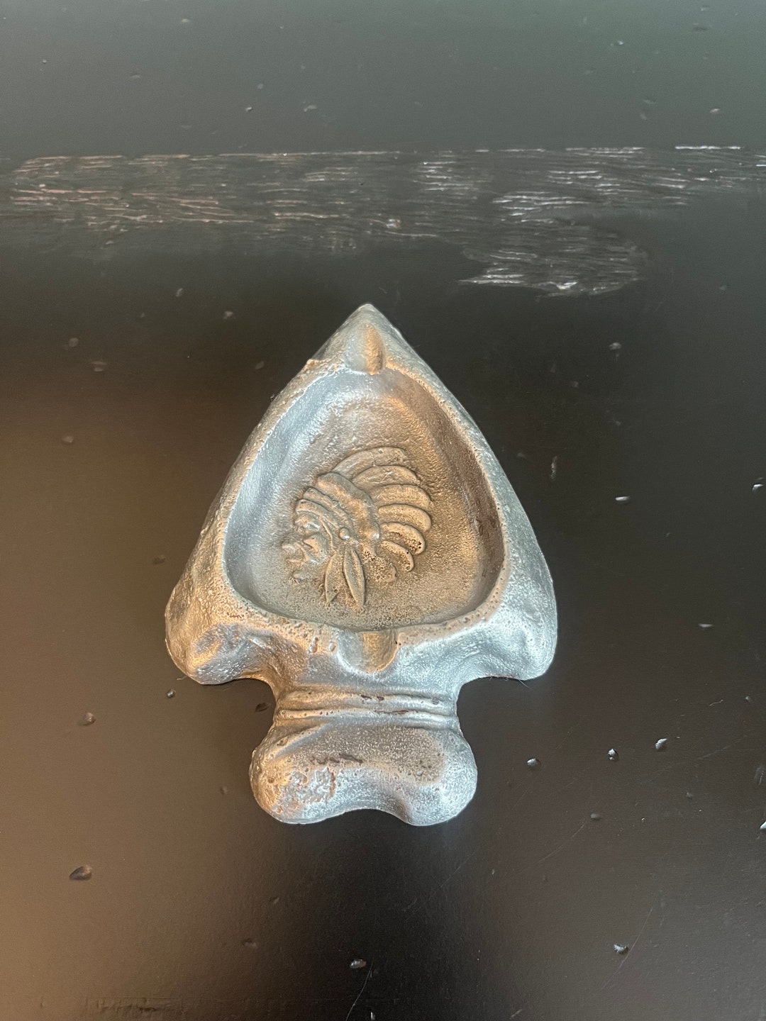 Vintage Arrowhead and Indian Metal Cast Ashtray / Trinket Dish / Decor ...
