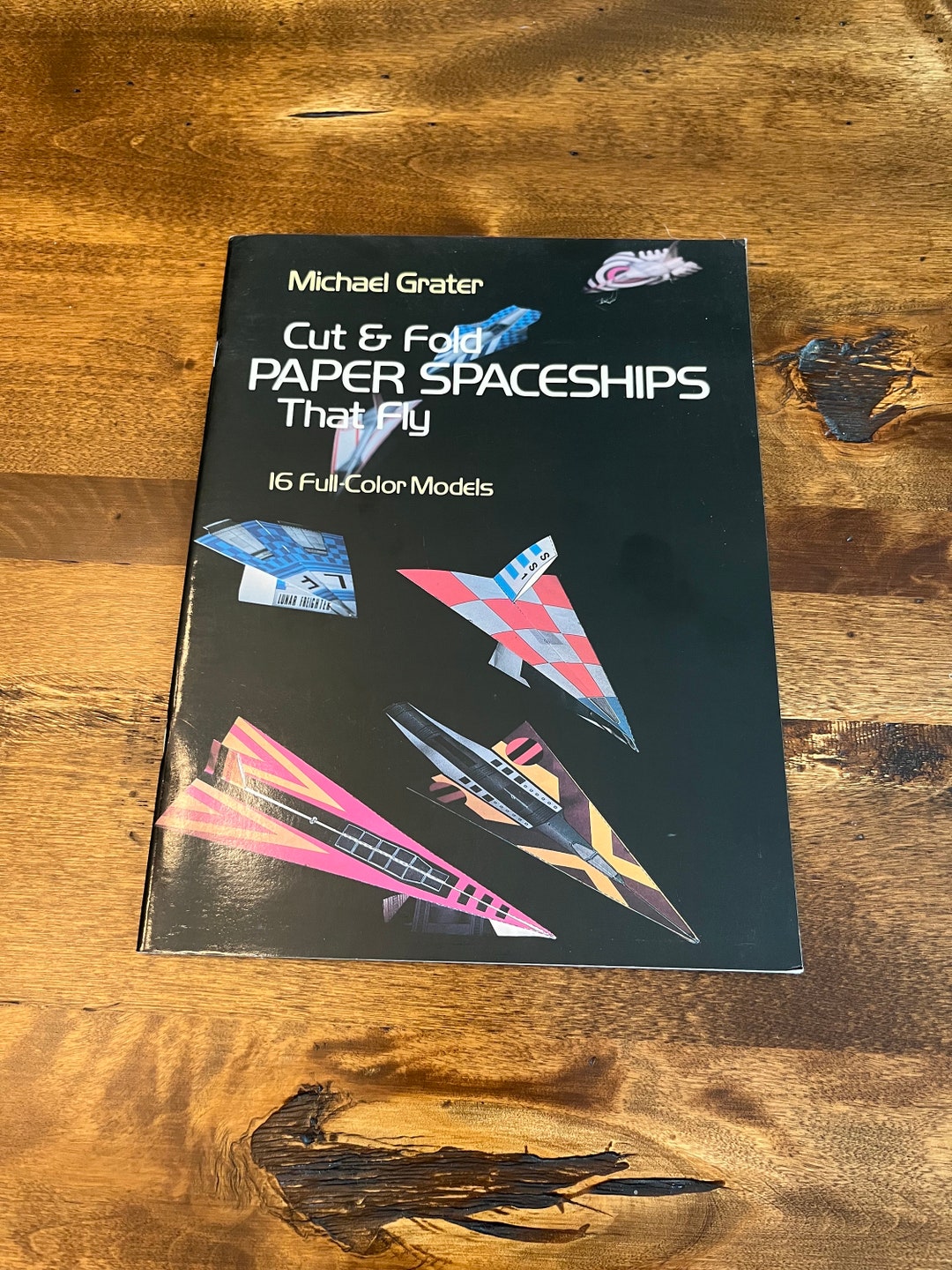Vintage 1980 Cut & Fold Paper Spaceships That Fly - 16 Full-color ...