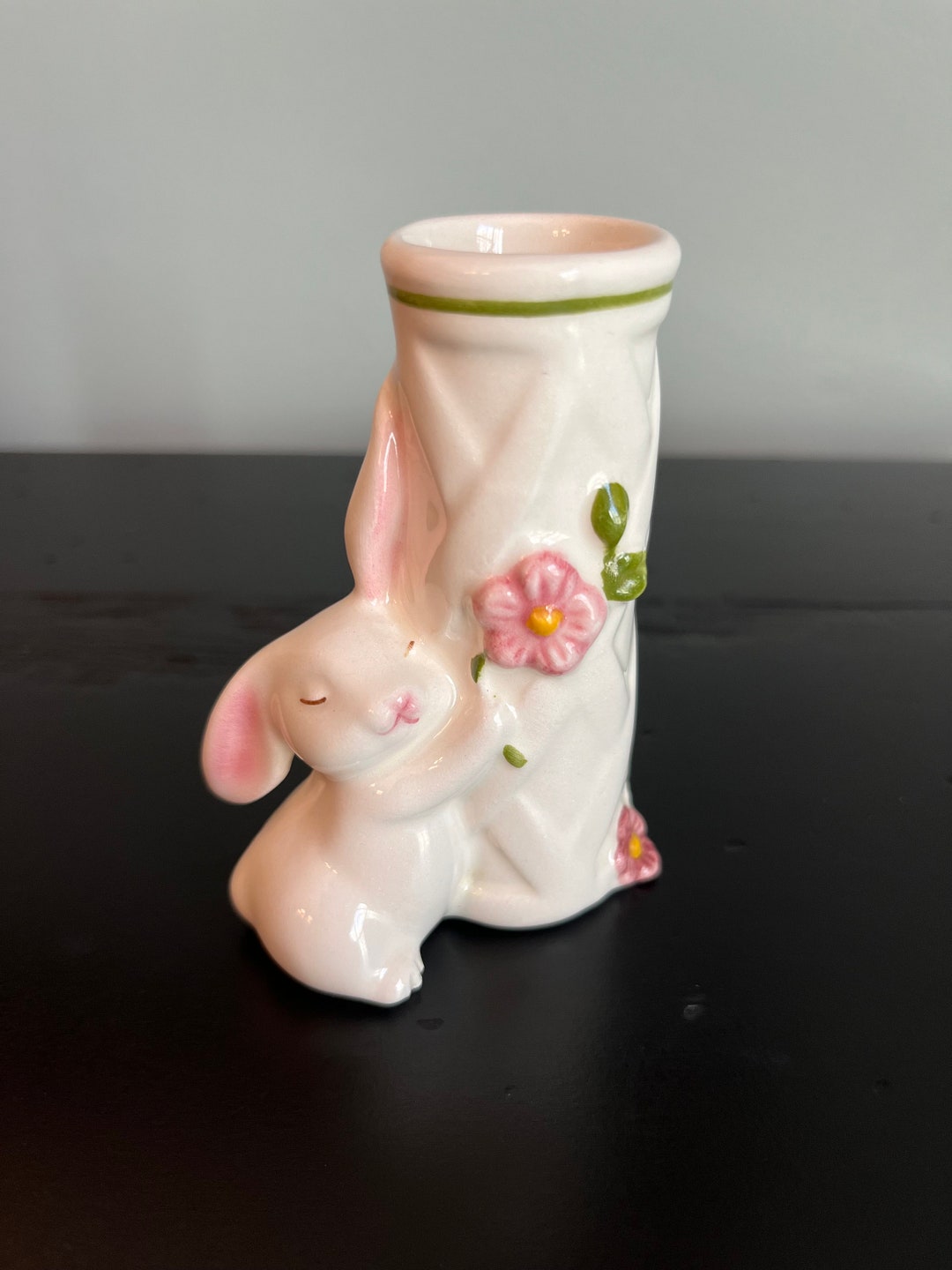 Vintage Avon Bunny Collection, Made in Brazil by Weiss, Bud Vase Nice ...