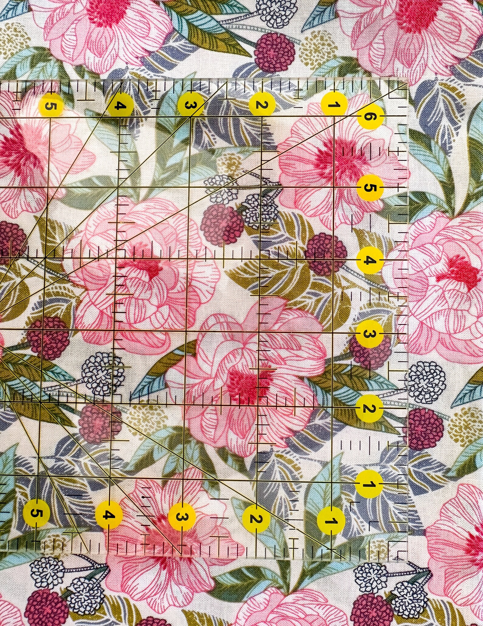 Summer Floral Fabric/ Tropical Flower Fabric/ Cotton Woven Fabric ...