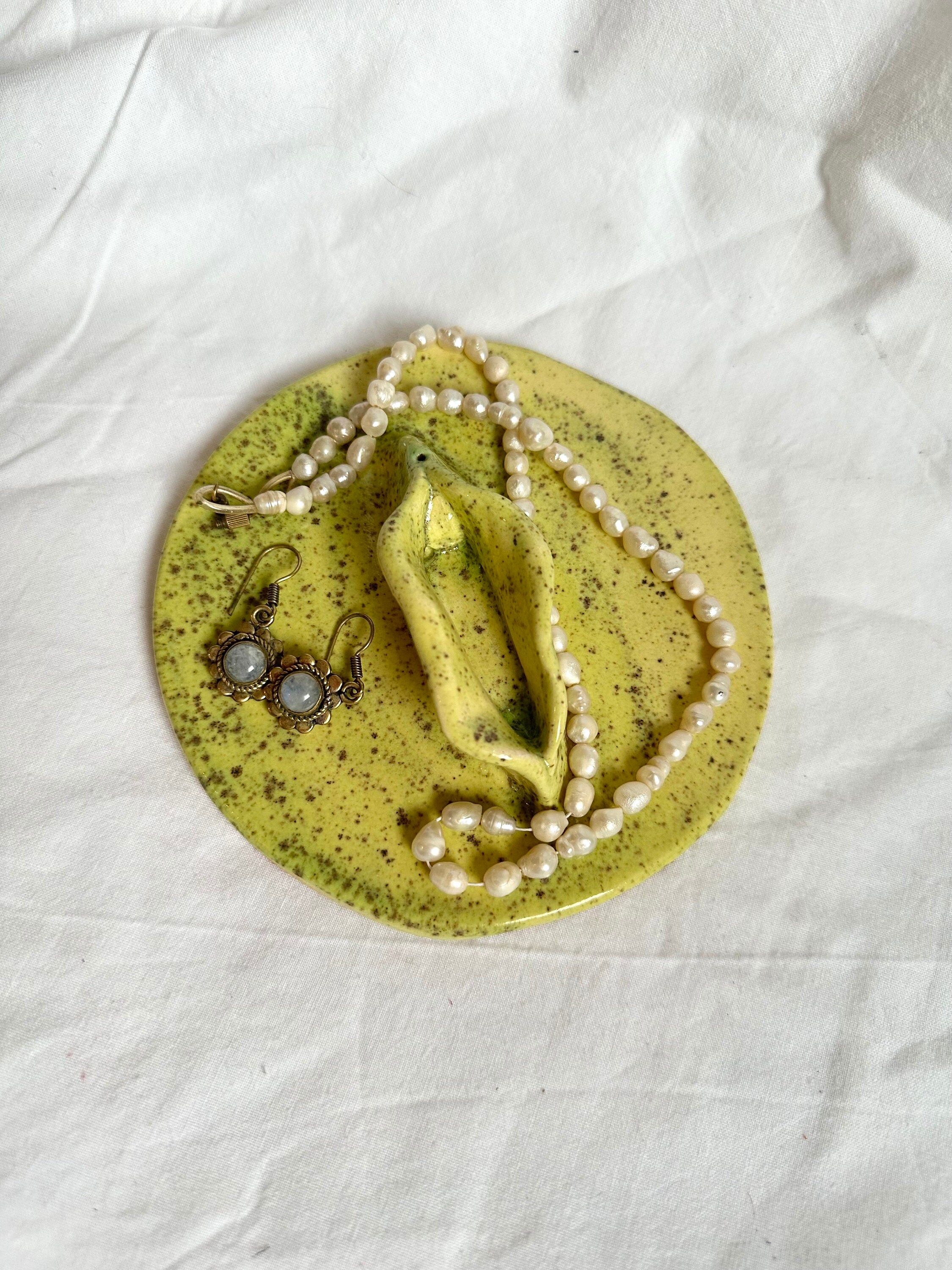 Sacred Yoni Incense Holder Jewelry Plate Yoni Portal - Etsy