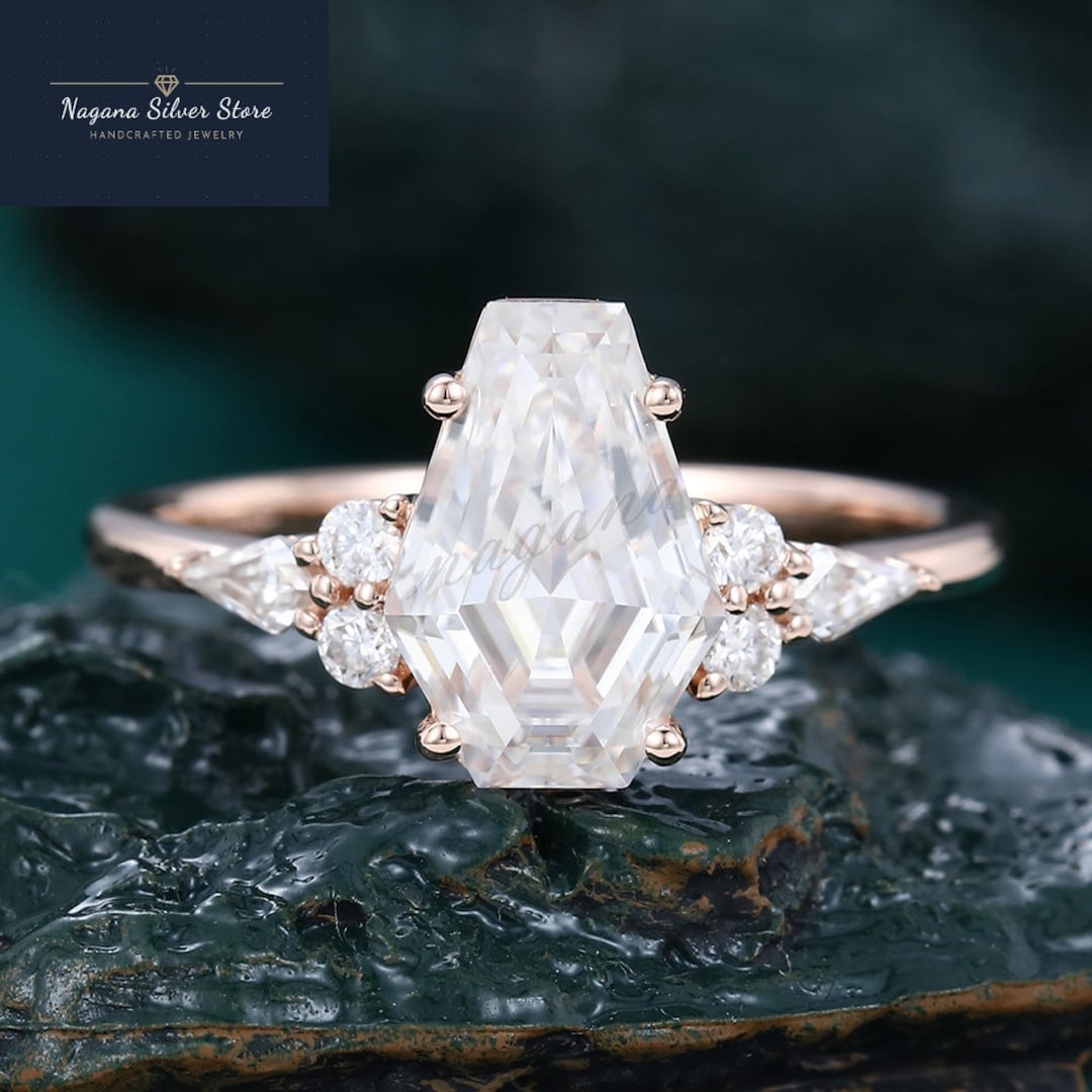 Vintage Diamond Engagement Ring Coffin-cut Diamond Ring - Etsy