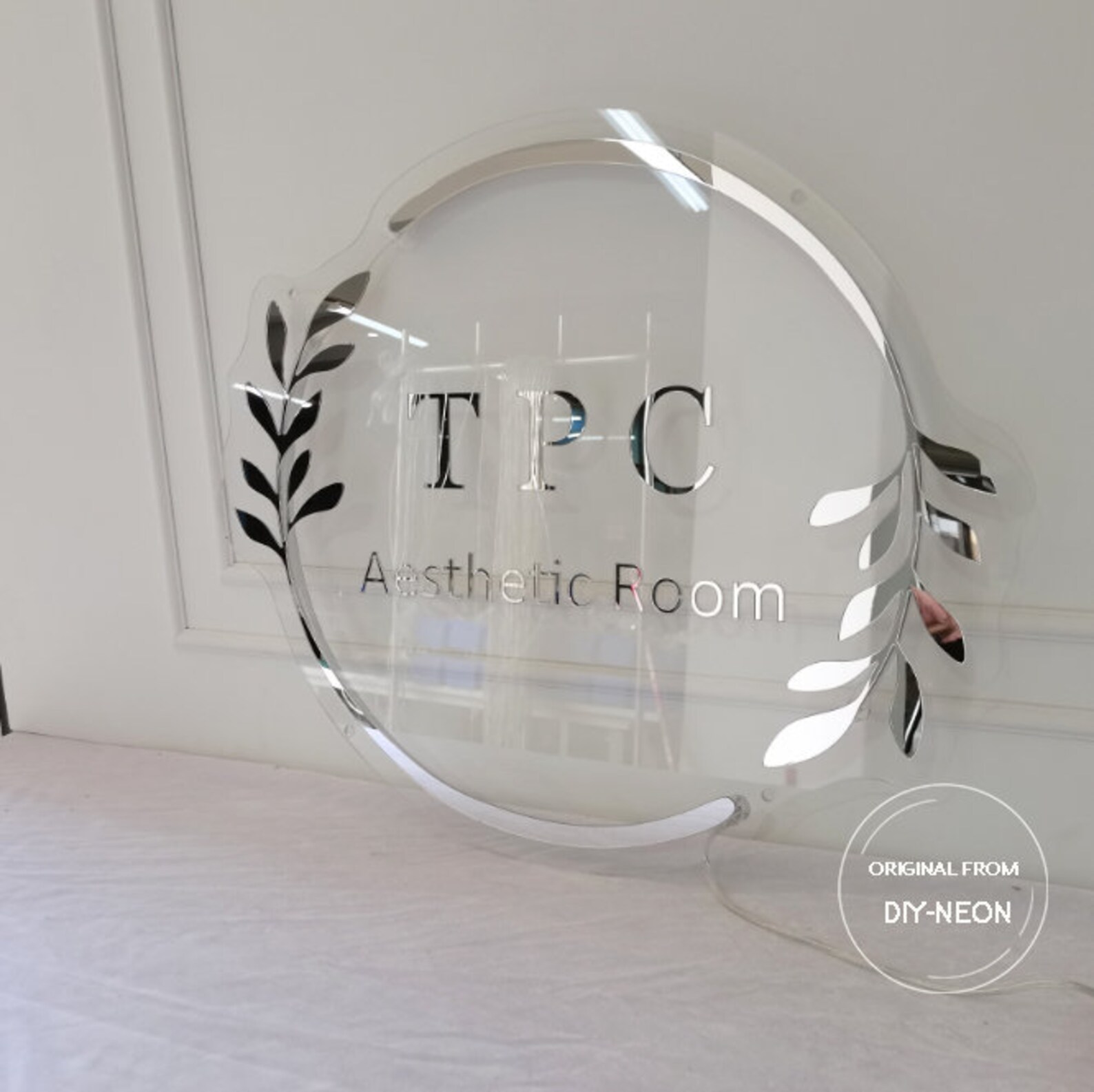 Custom RGB Acrylic Sign Led Round Acrylic Sign for Nail Salon Logo ...