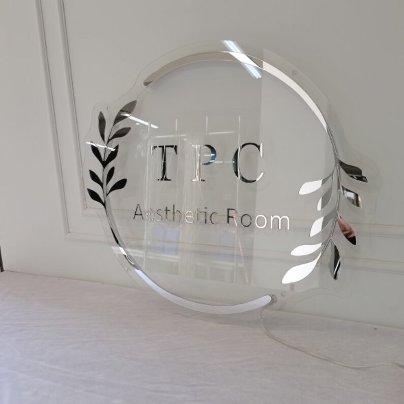 Custom Acrylic Sign Round Acrylic Sign for Nail Salon Logo Beauty Salon ...