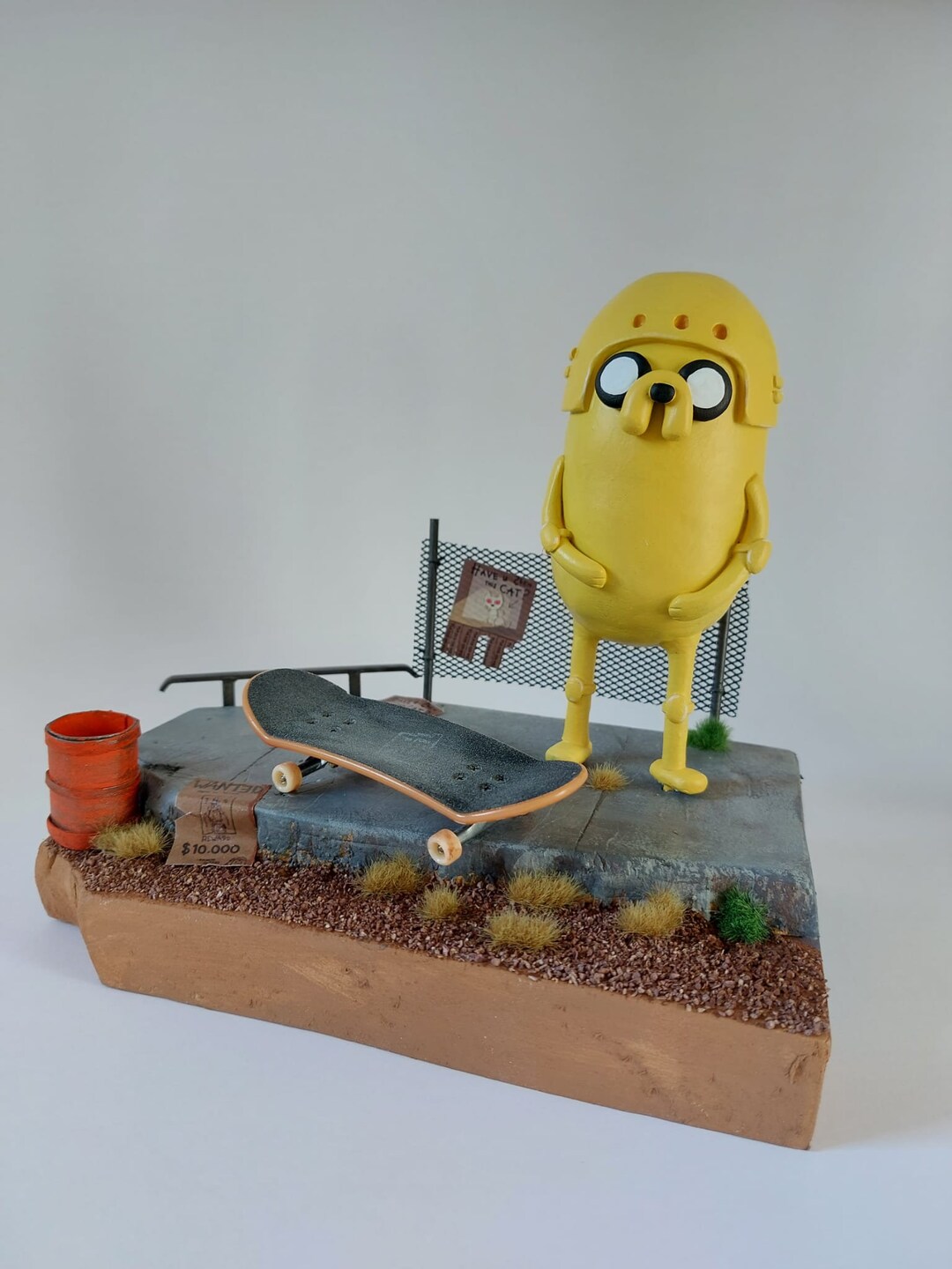 Adventure Time Jake Skater Skate Diorama / Figura Coleccionable De ...