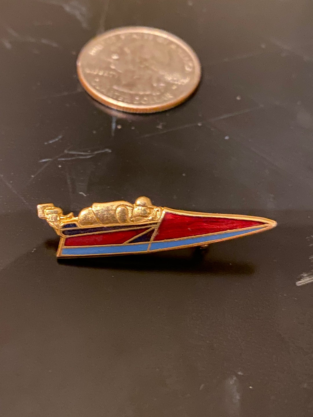 Vintage Red Blue Gold Toned Speedboat Pin Brooch Man Inside Boat Motor ...
