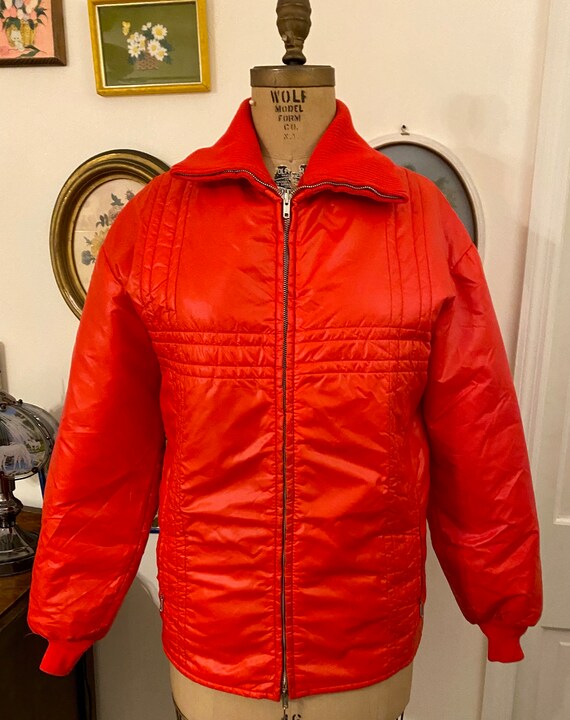 Retro 70s White Stag fire engine red puffer jacket su… - Gem