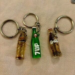 Vtg 80s Soda Bottle Key Chains Lot of 3 Coca Cola Key Chain 7up Pepsi ...