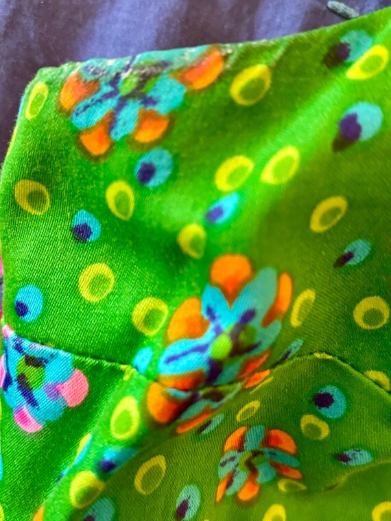 Vintage Liberty Circle psychedelic flower power green… - Gem