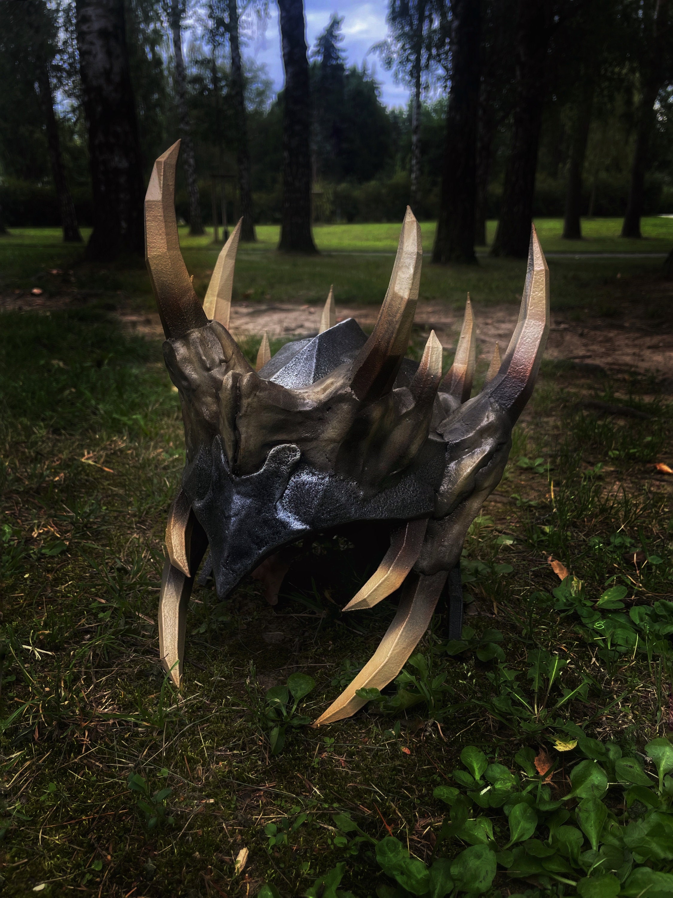 Dragon Helmet Skyrim