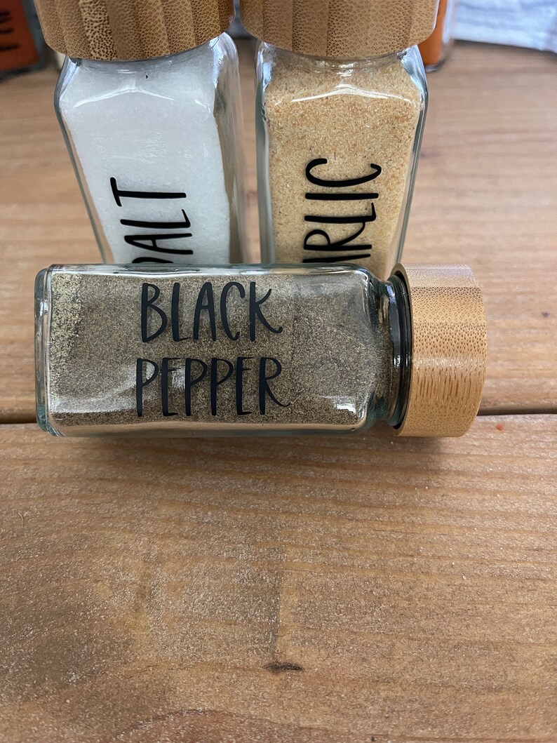 Personalized Spice Jars With Wooden Lids | Custom Spice Labels | Glass ...