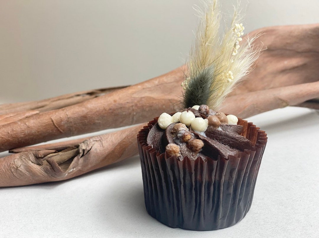 Pampas Cupcake Topper | Cake Topper Flowers | Purple Cupcake Flowers ...