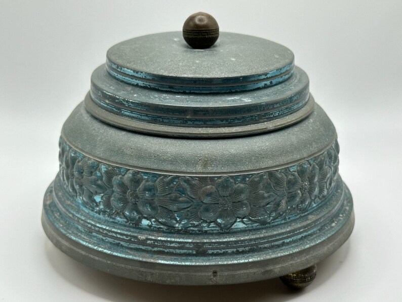 Vintage Musical Powder Box - Etsy