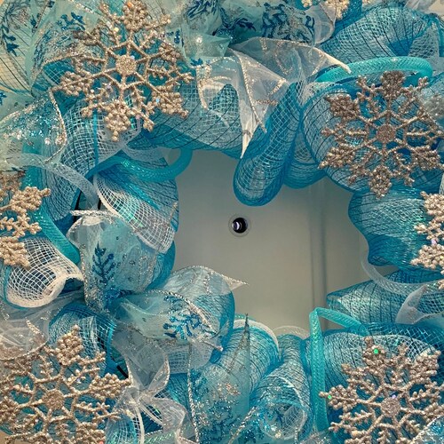 Frozen Winter Snowflake Ribbon Wreath - Etsy