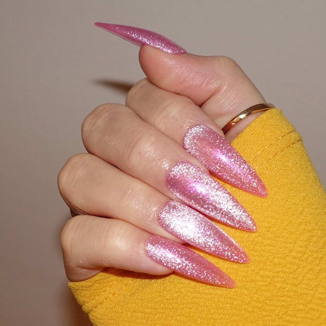 Aurora PINK Cat Eye Press on Nails | Magnetic Glitter Pink Nails | Glue ...