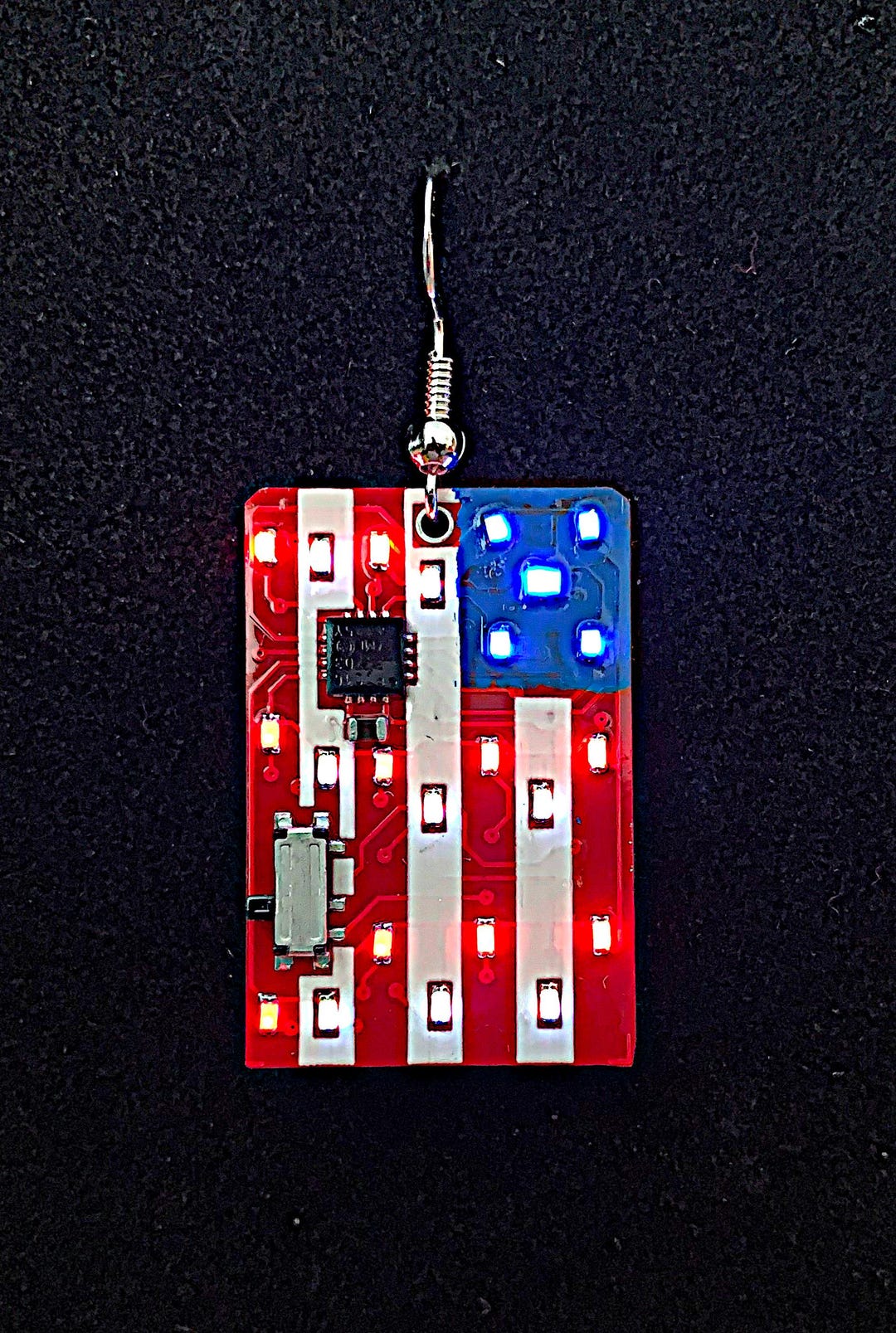 American Flag Electronic Earrings That Light up and Sparkle With Leds ...