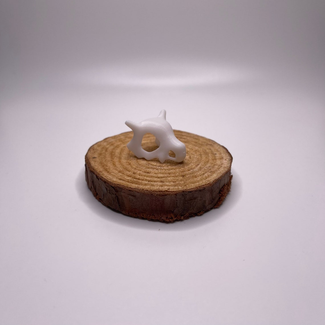 Jumping Spider or Tarantula Cubone Skull Decoration - Etsy