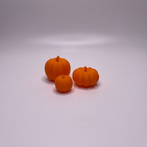 Jumping Spider or Tarantula Cubone Skull Decoration - Etsy