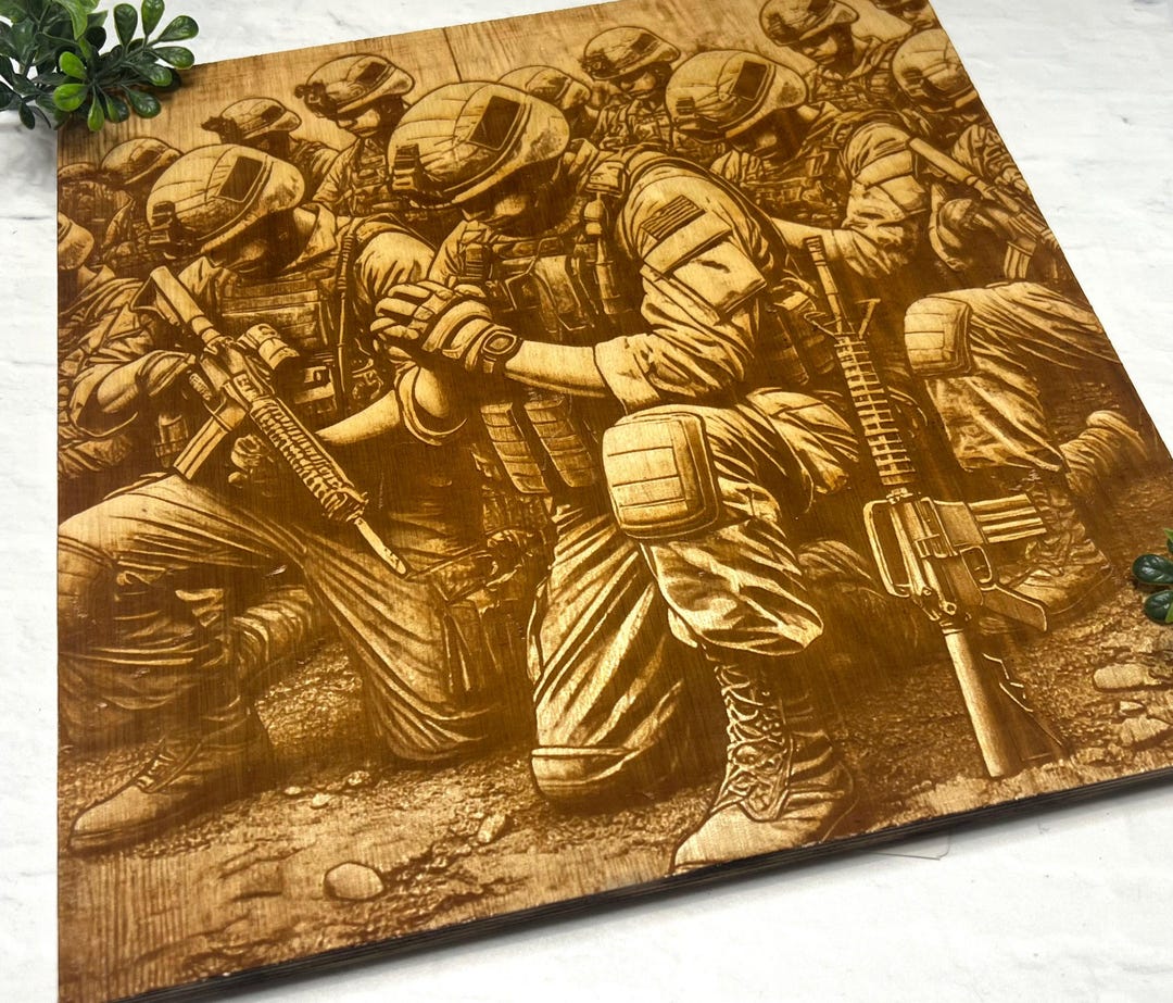 Soliders Praying Military Laser 11 X 11 Wood Sign - Etsy