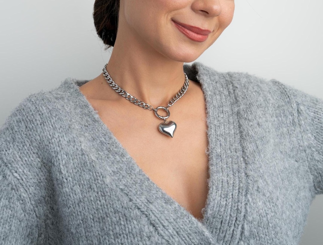 CHER Chunky Curb Chain Necklace Women, Heart Necklace, Cuban Link ...