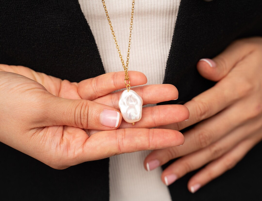 PIPER Large Baroque Pearl Pendant Necklace, Real Freshwater Pearl ...