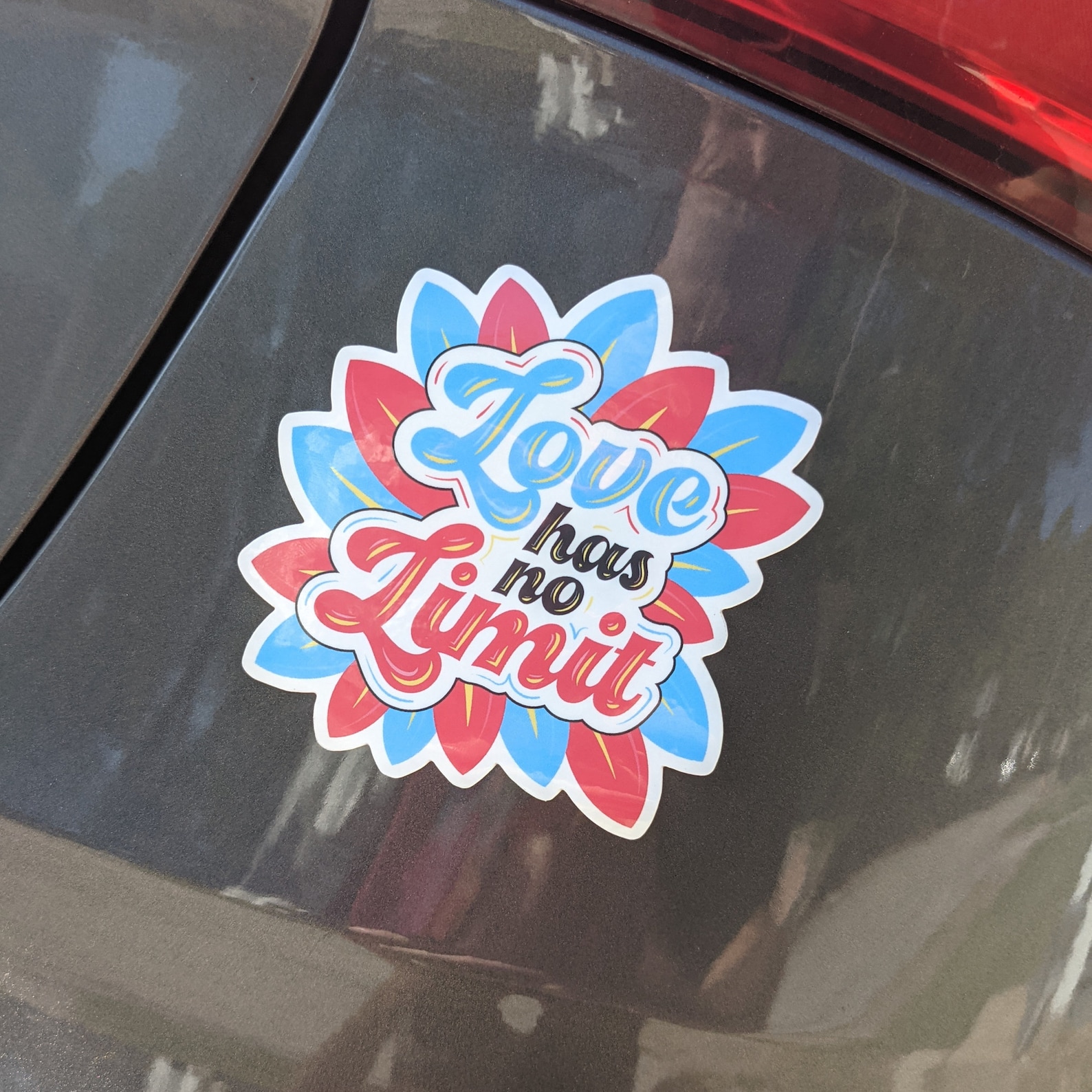 Love Has No Limit Vinyl Polyamory Sticker - Etsy