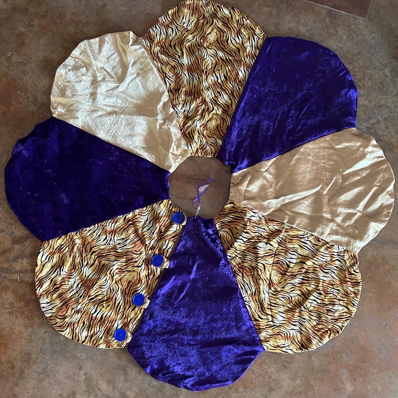Sports Tree Skirt - Etsy