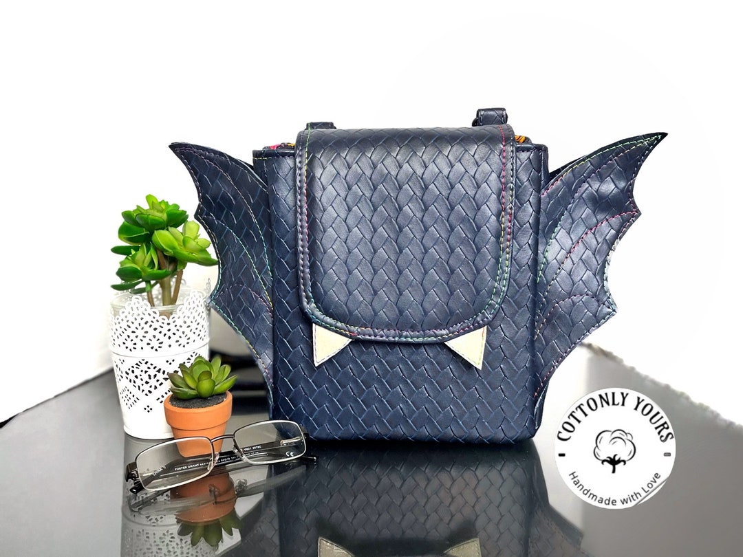 Mylo the Bat Bag, PDF Purse Pattern, Goth Purse Pattern, DIY Bat Purse ...