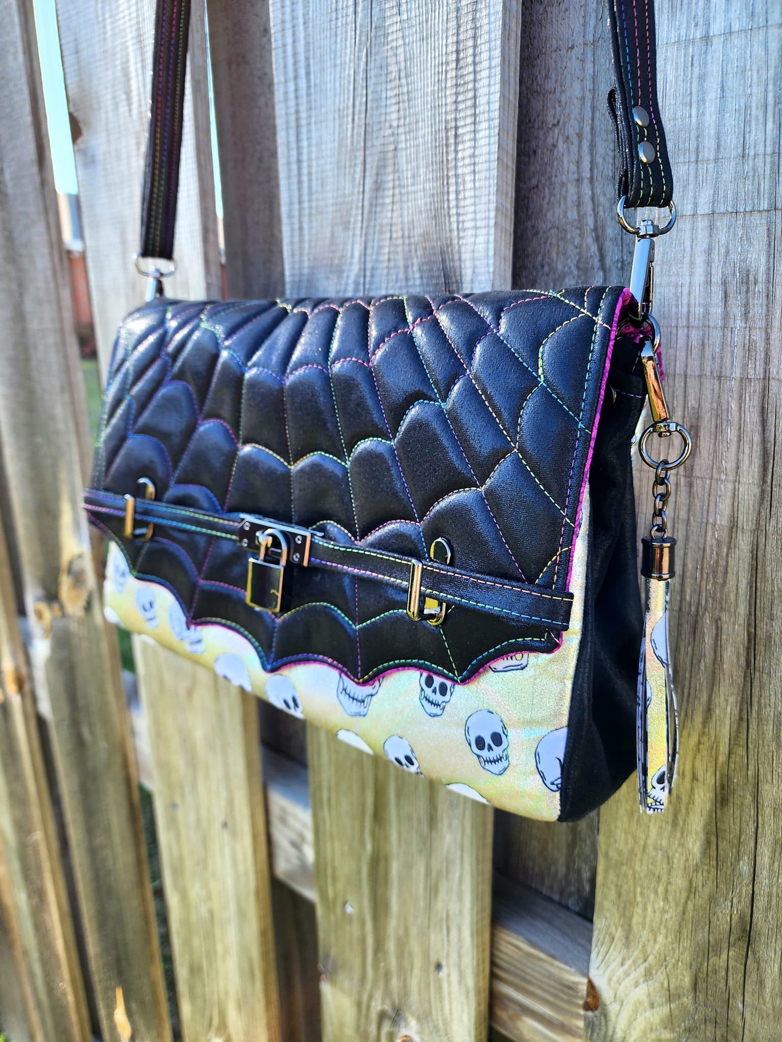 Valdis Bag Pattern, Spider Web Bag Pattern, Goth Purse Pattern, Gothic ...