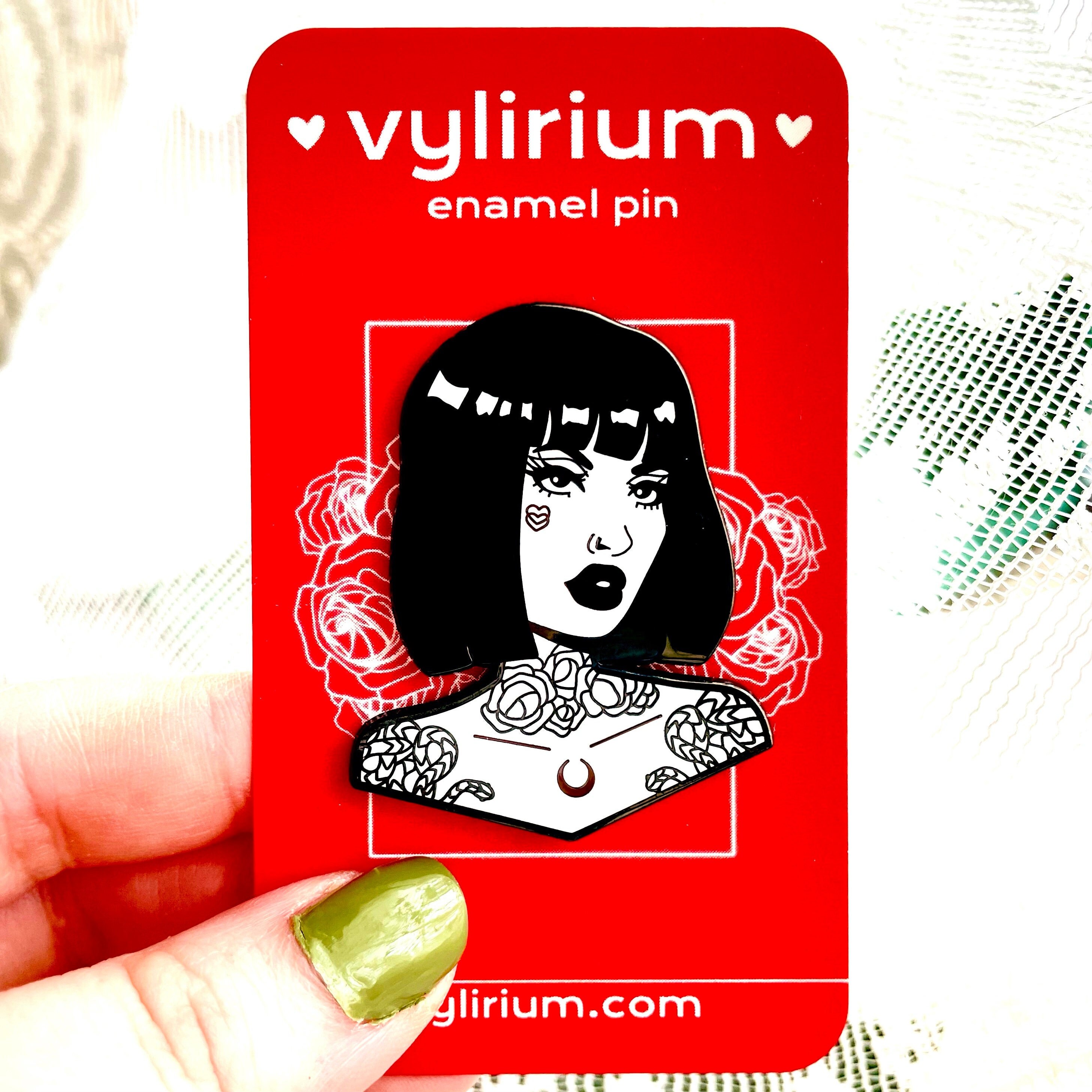 Queen Snake Enamel Pin Black & White Pin Cute Girl Pin - Etsy