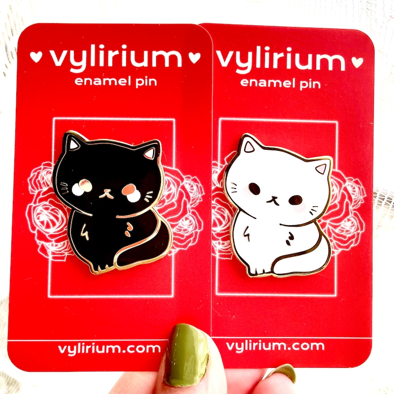 White Cat Pin - Etsy