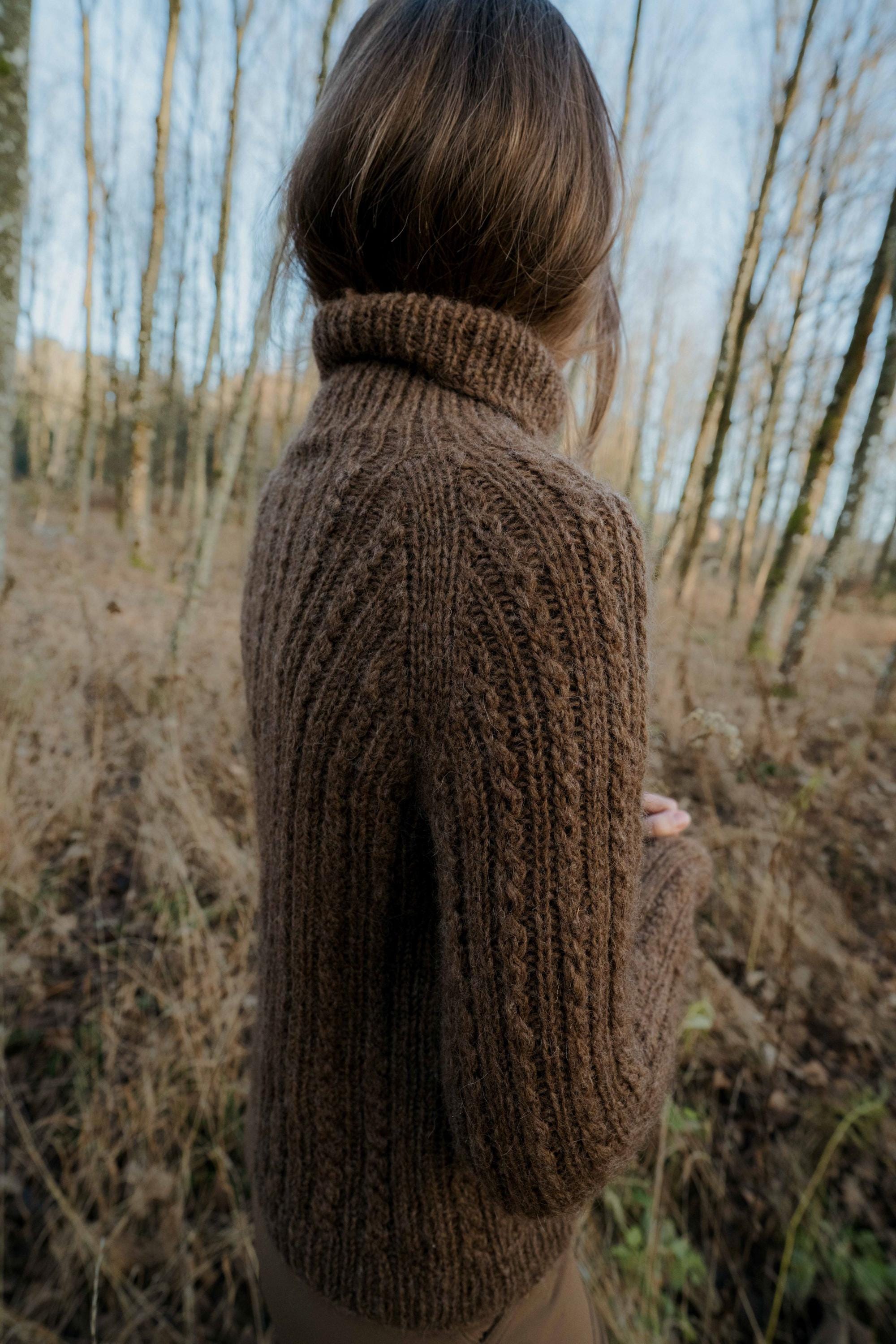 OAKWOOD RAGLAN Knitting Pattern | Raglan Sweater | Cable Pattern ...