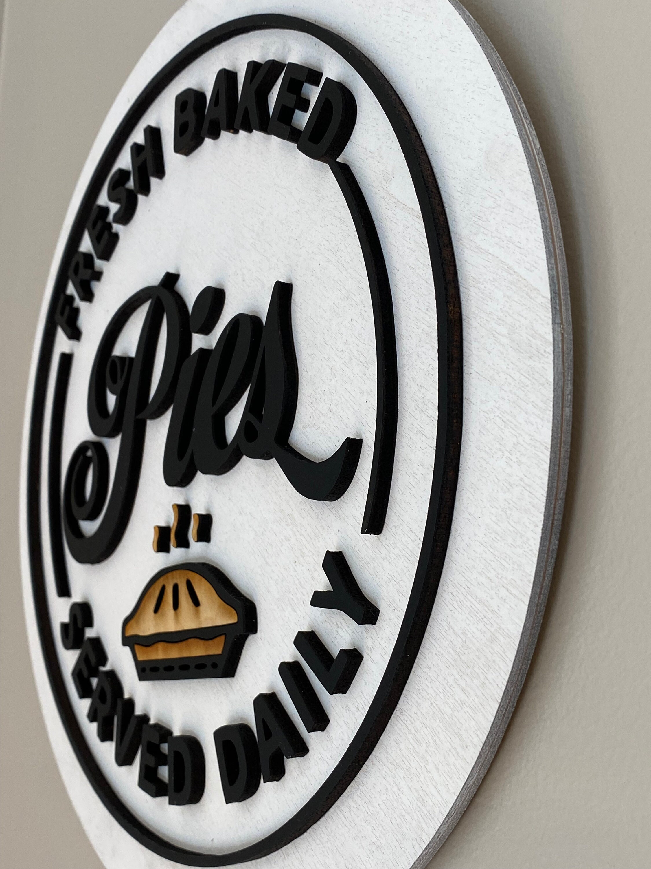 Round Fresh Baked Pies Sign - Etsy