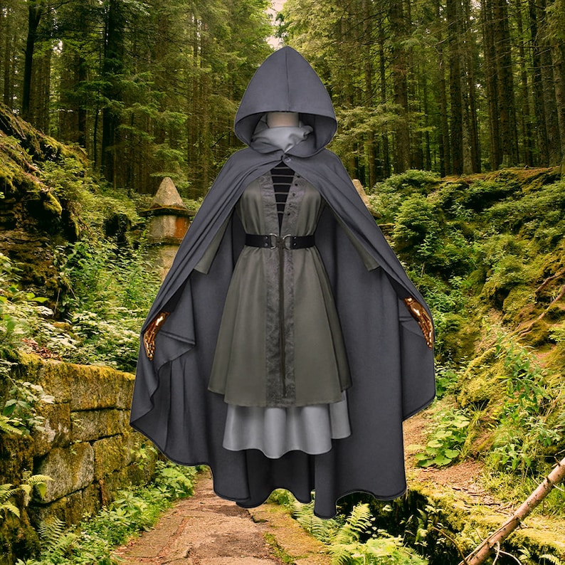 Womens Medieval Hooded Cloak 18th Century Assassins Cloak - Etsy Canada