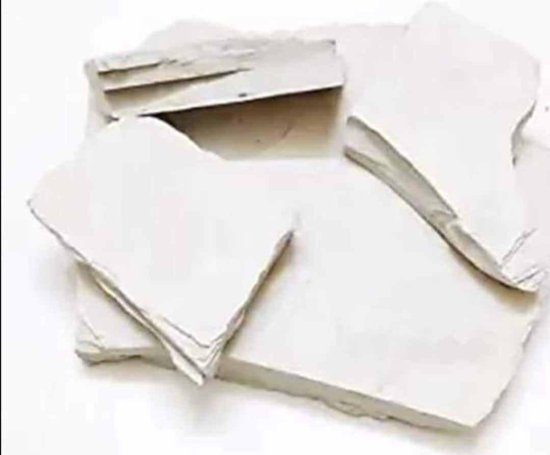 White Raw Shale Stone: Natural Indian Mineral for Rituals & Crafts - Etsy