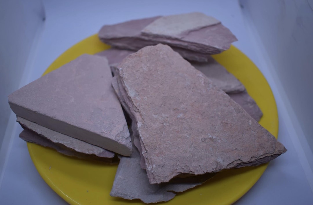 Red Raw Shale Stone – Natural Indian Mineral Pieces | Traditionally ...