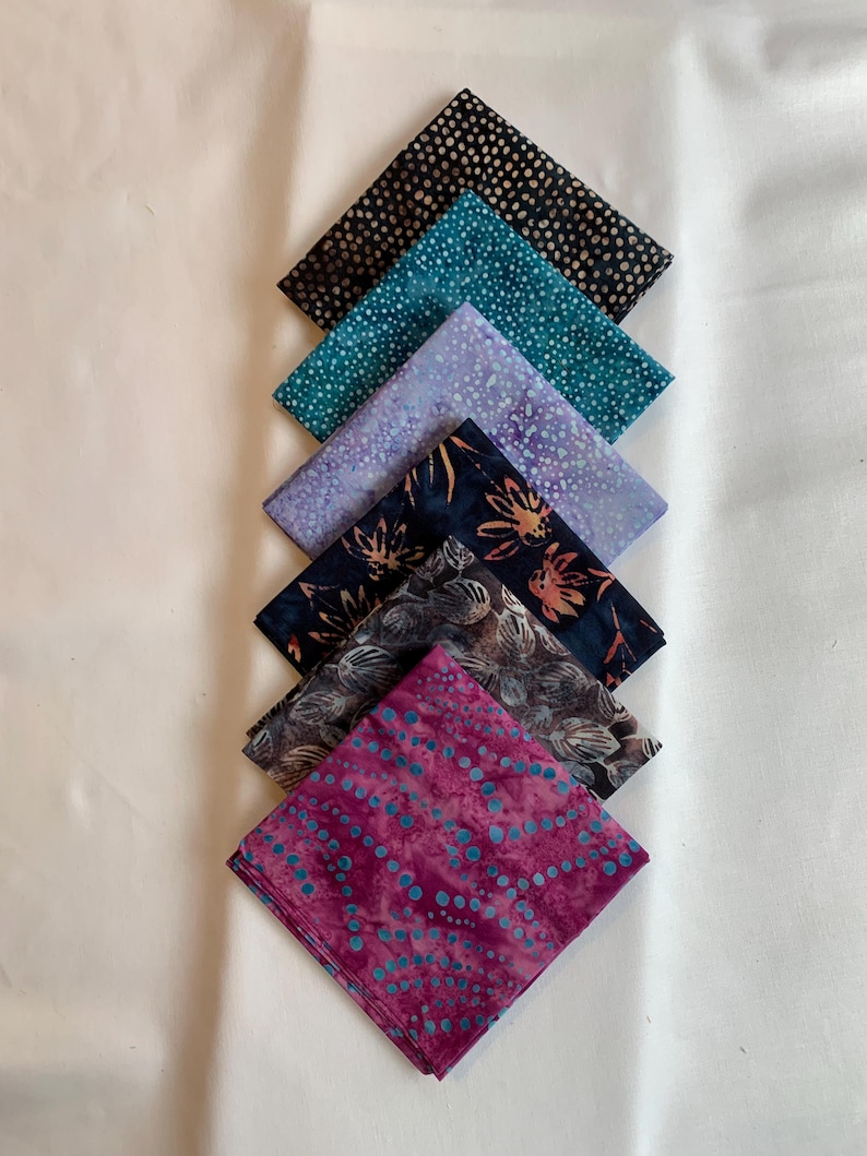 FQ-28 Bundle of 6 Batik Fat Quarters, 19.25