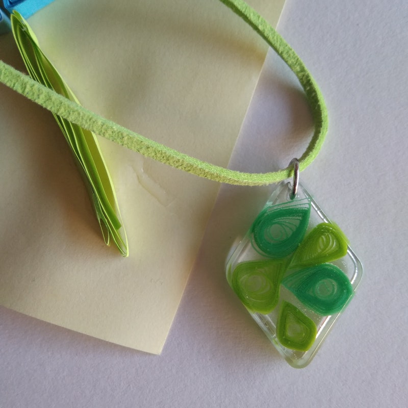 Quilling Pendant - Etsy
