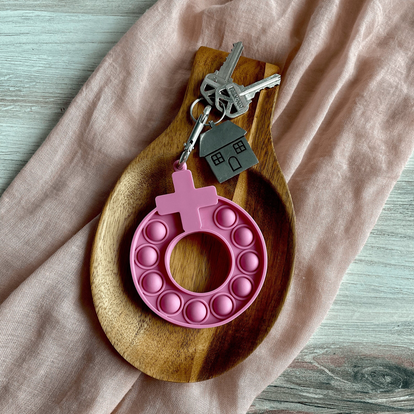 Decade Rosary Pop It Keychain | Catholic Kids Gift | Catholic Pop-it - Etsy