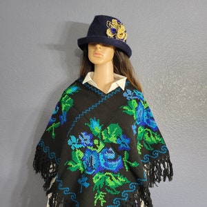 Hand Embroidered Mexican Poncho. Artisanal Mexican Poncho. Mexican ...
