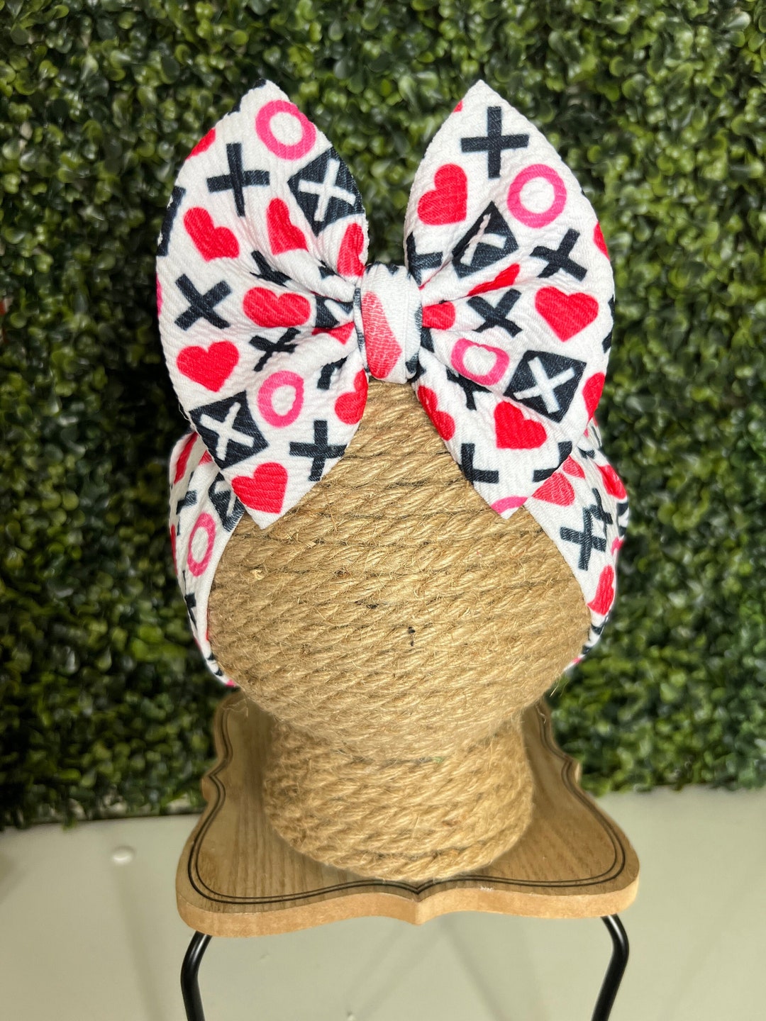 XOXO Valentine's Day Head Wrap, XOXO Bows, Valentine's Day Headband ...