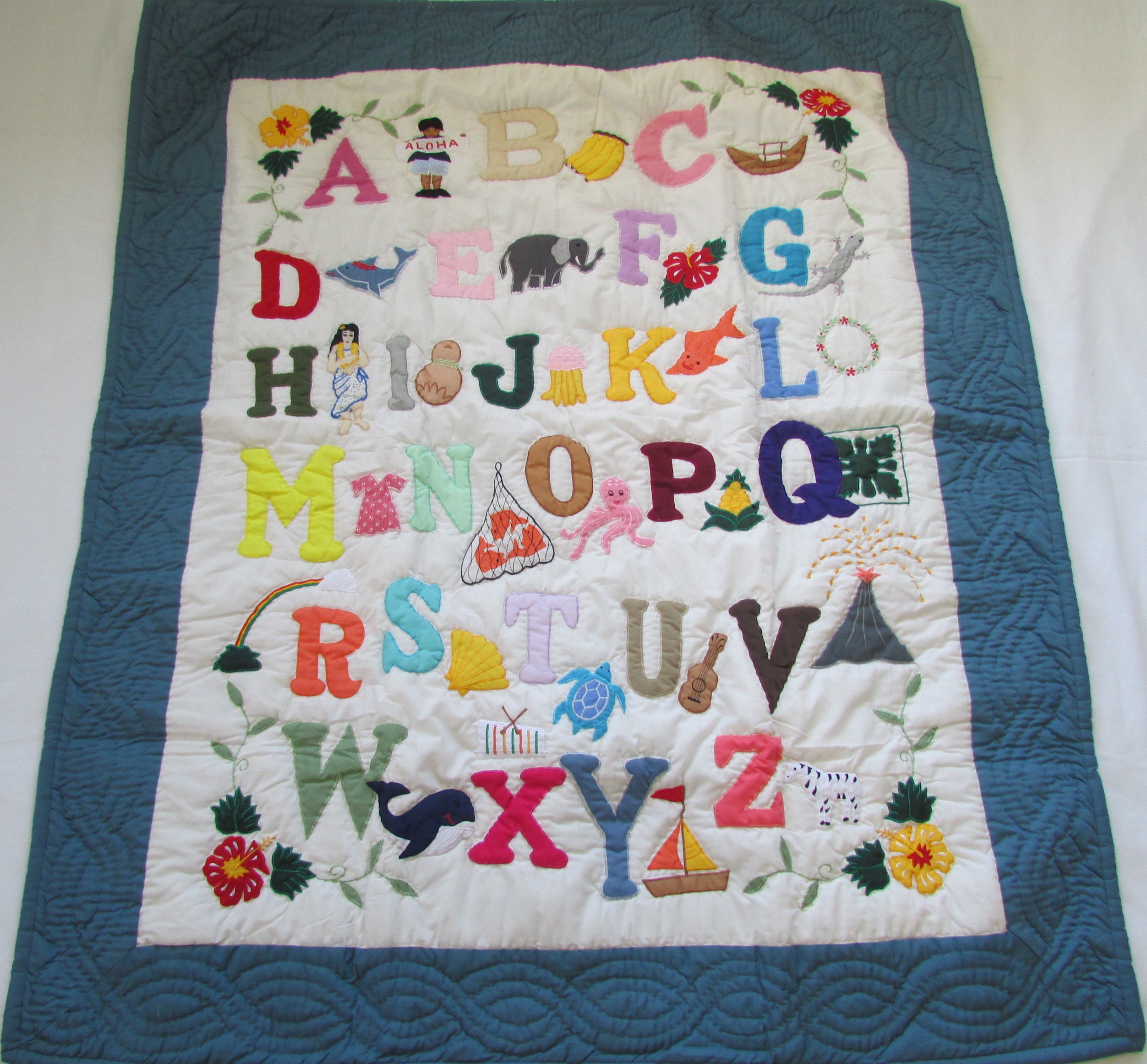 Hawaiian Quilts ABC Crib Baby Comforter Blanket Hand Quilted/wall ...