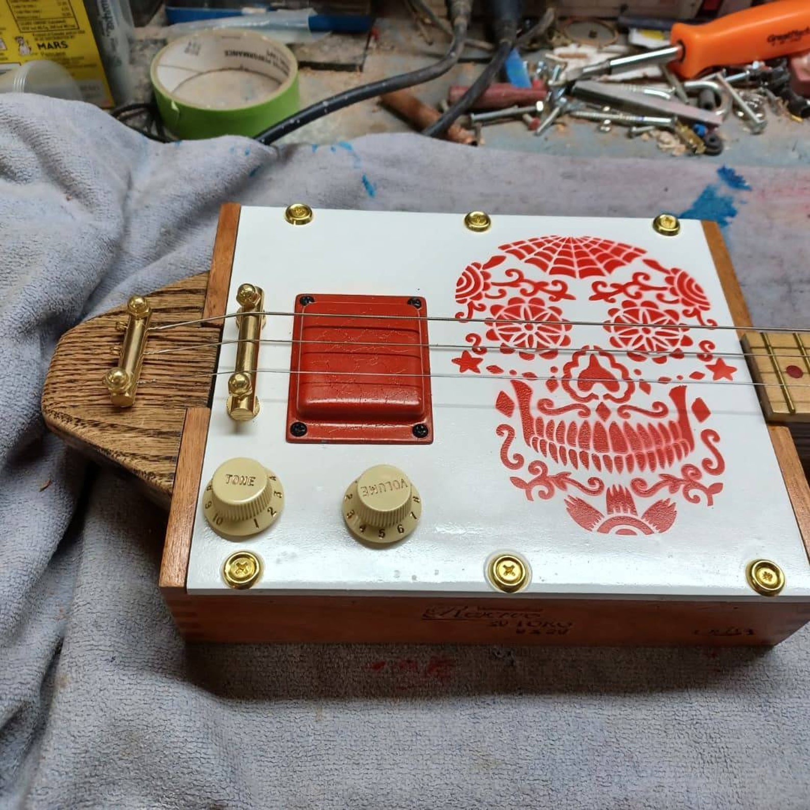 Custom Cigar Box Guitars - Etsy