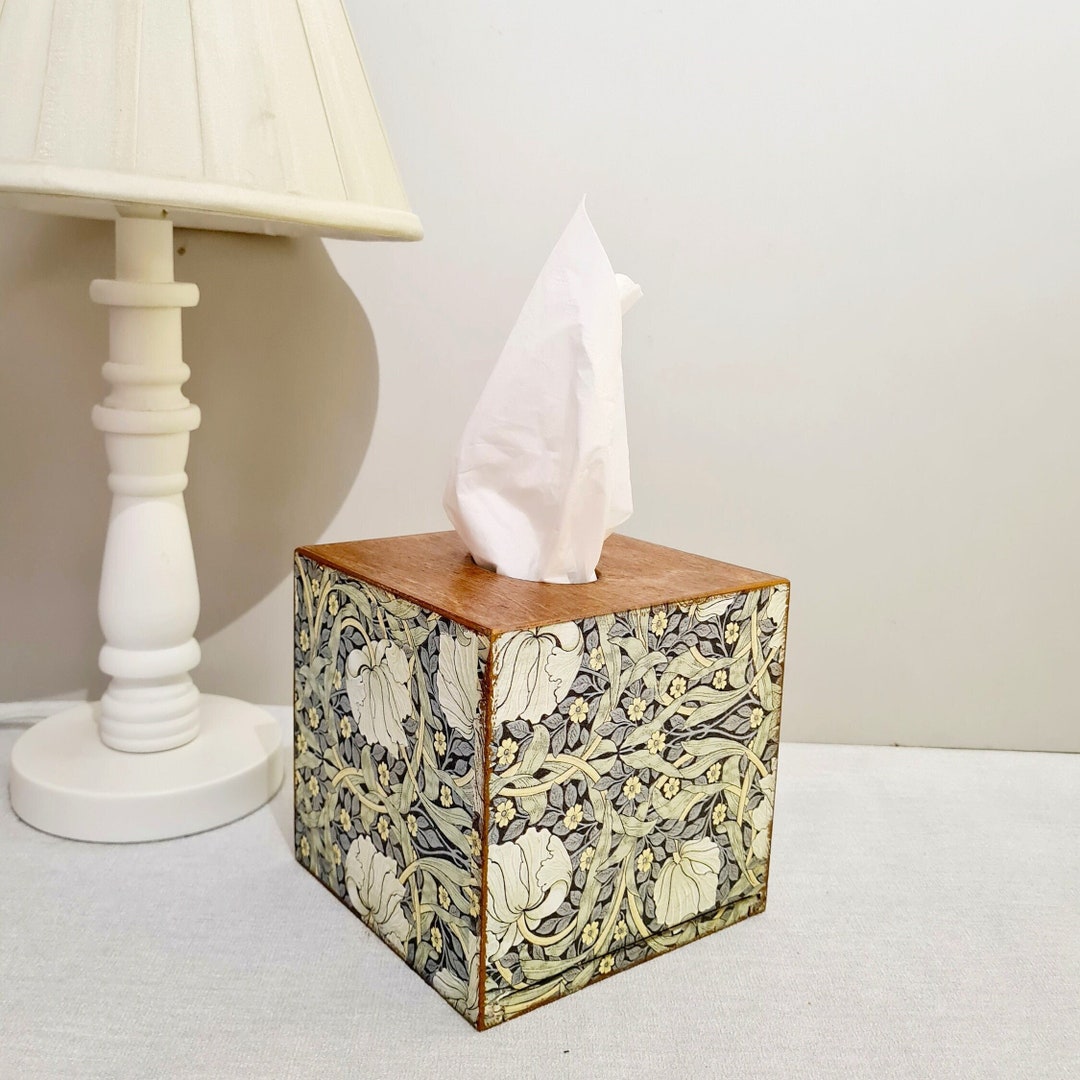 William Morris Pimpernel Tissue Box, Floral Green Cream Tissue Holder ...